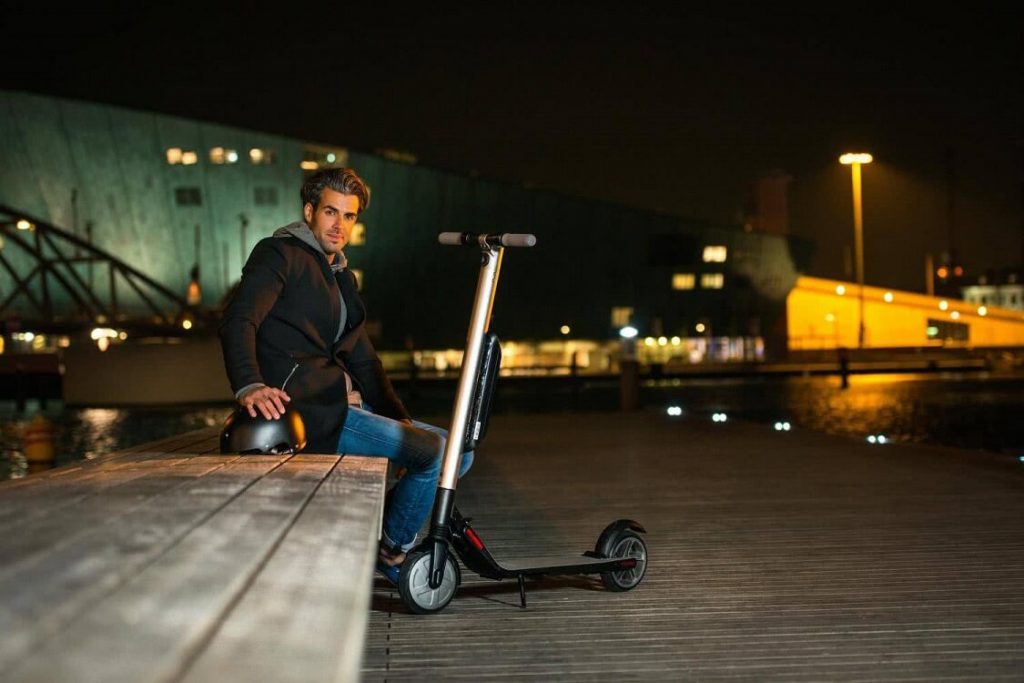 Segway Ninebot ES4 Review 2025 - Personal Electric Transport